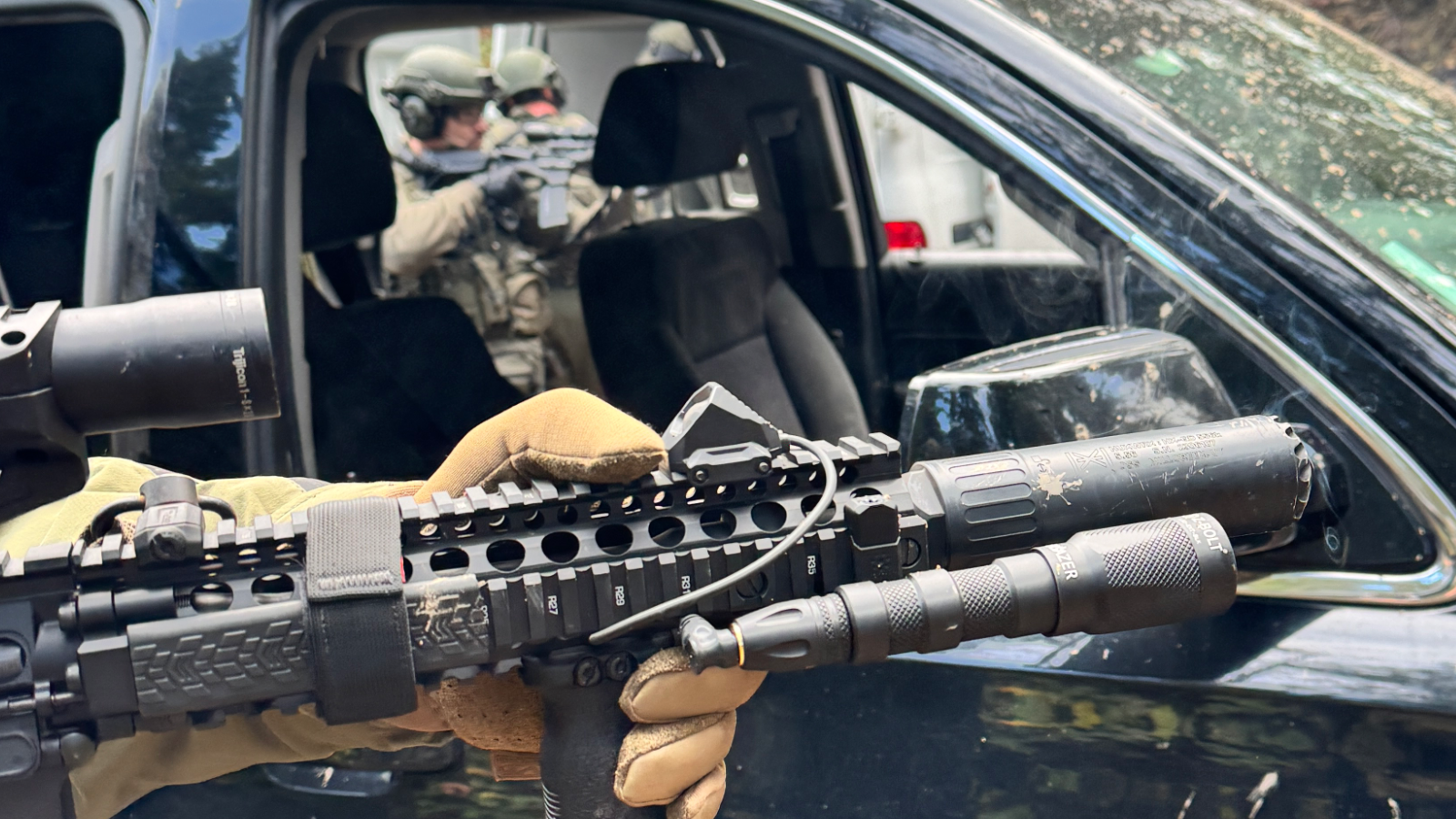 LED - Rifle Mounted – Z-BOLT® Electro-Optics